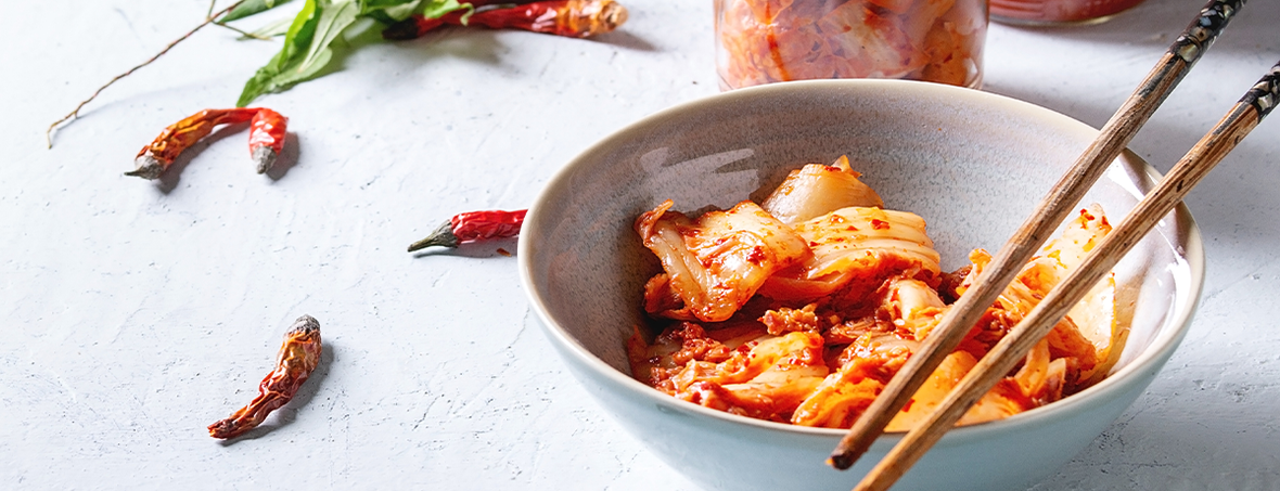 8 Best Fermented Foods And Drinks For Gut Health | H&B