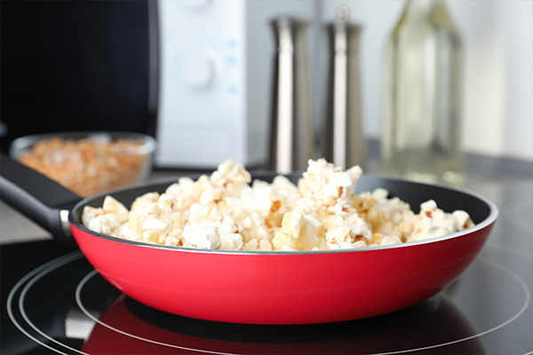 Is popcorn a healthy snack? | Healthier snacking | H&B