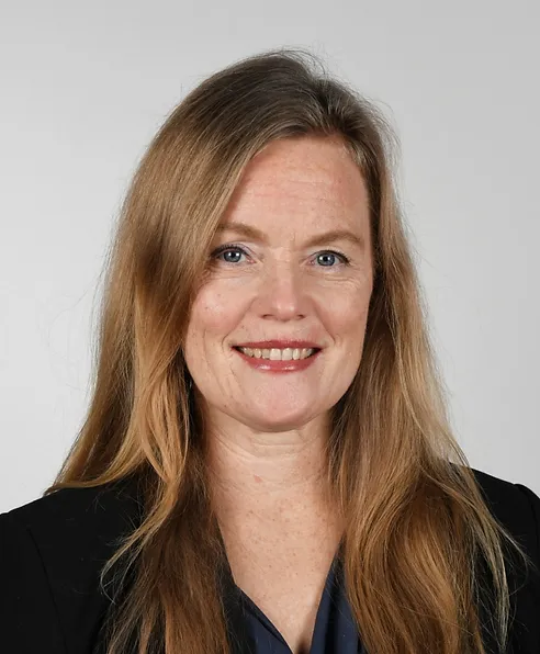 Dr Colleen Fogarty Draper | Author | Holland & Barrett