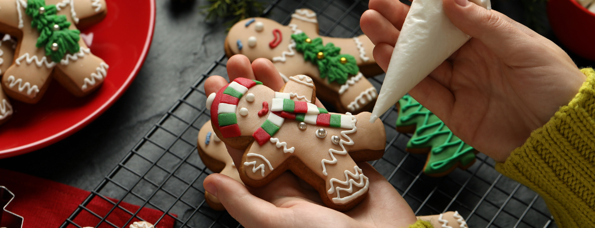 Vegan Gingerbread Cookies | Holland & Barrett