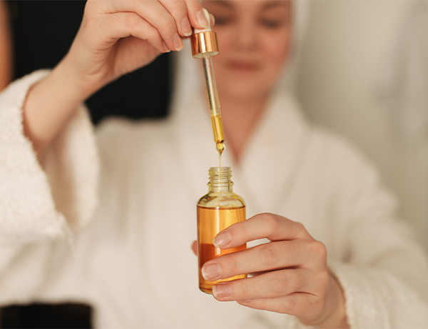 How To Use Tea Tree Oil On Your Face | Holland & Barrett